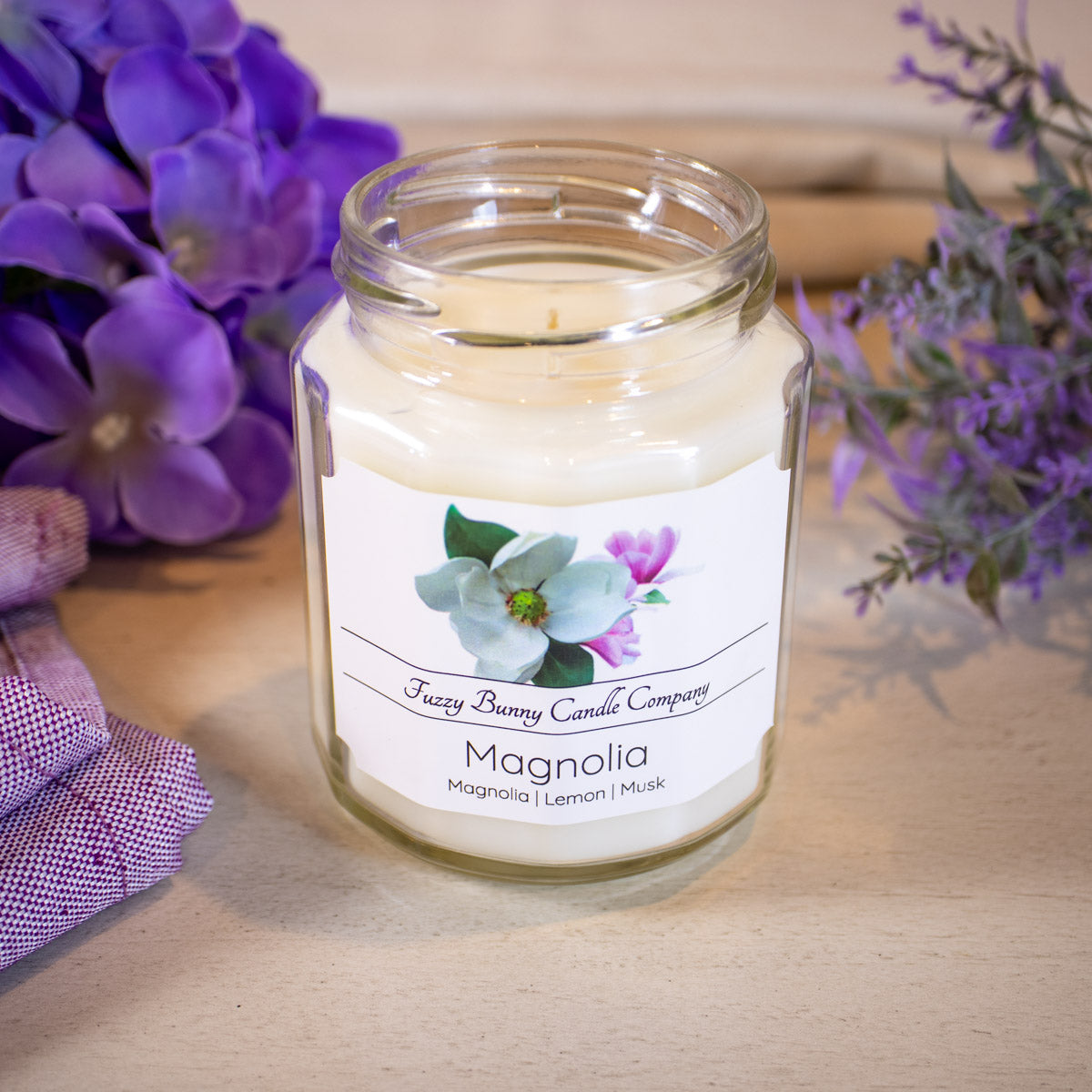 Magnolia - 7oz Classic Candle – Fuzzy Bunny Candle Company